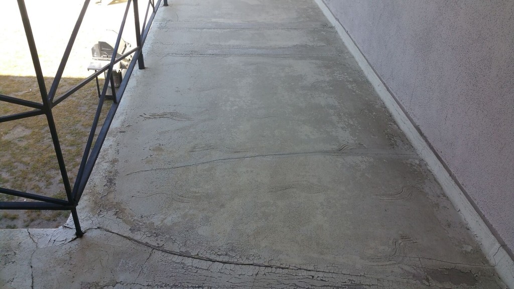 Repairing or Replacing Older Magnesite Decking